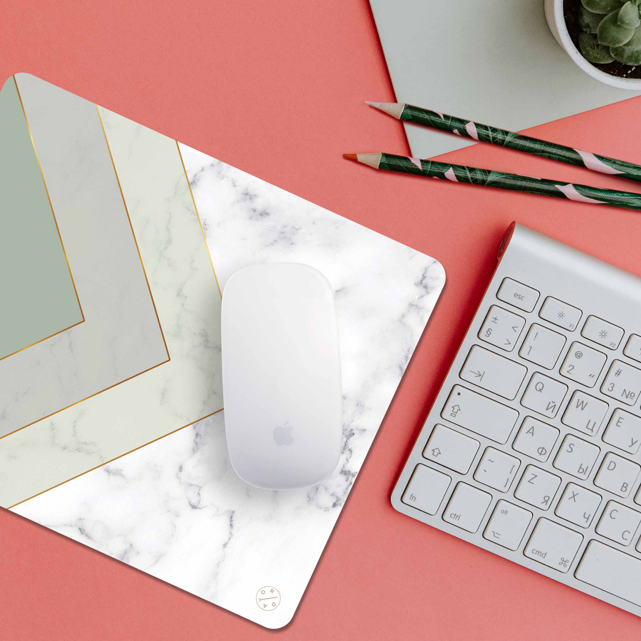 Facebook Pinterest Twitter