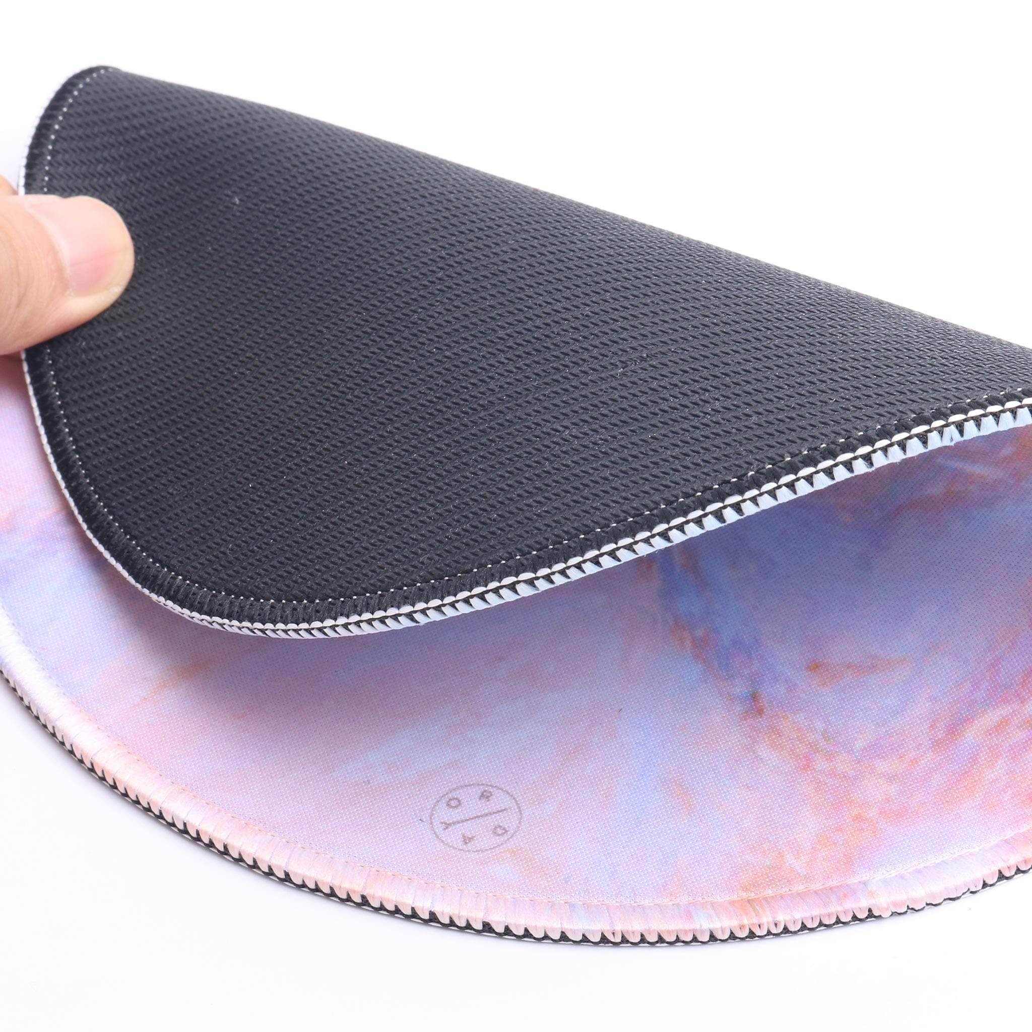 Facebook Pinterest Twitter